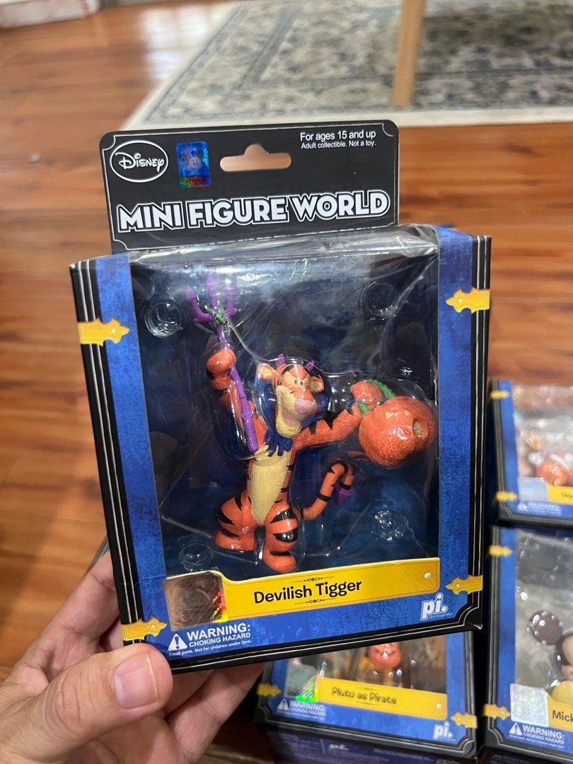 Disney Mini Figure World, Hobbies & Toys, Toys & Games on Carousell