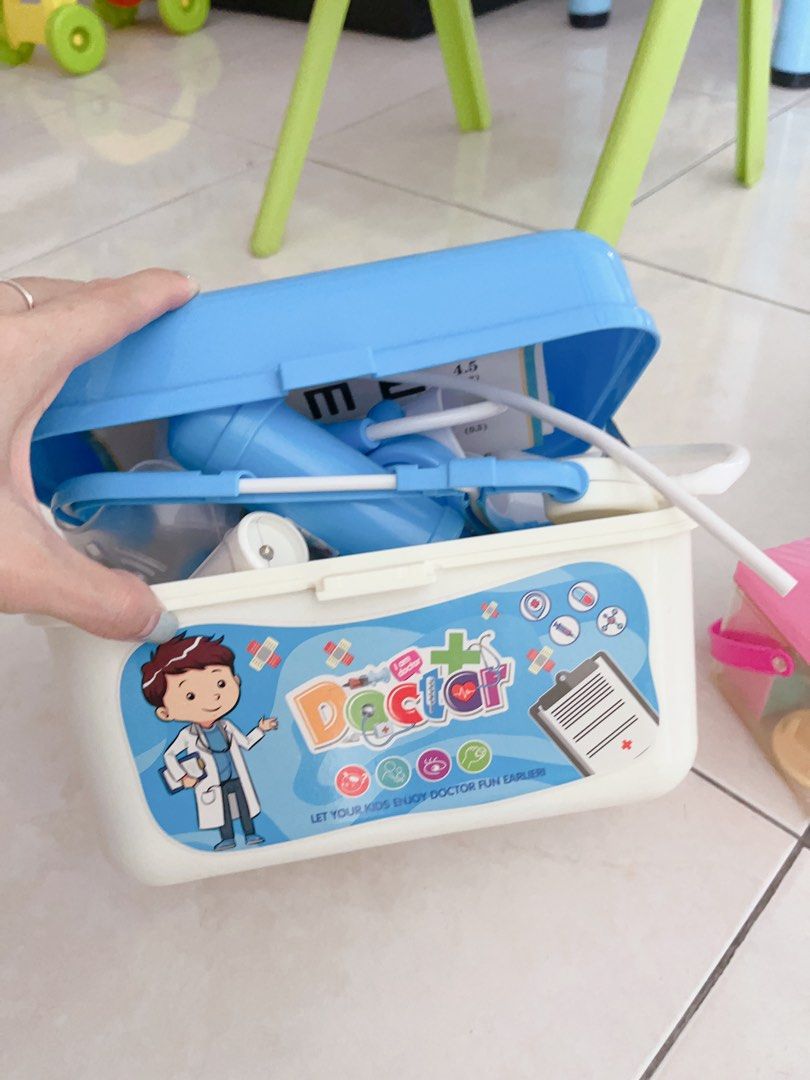 Doctor full set, Hobbies & Toys, Toys & Games on Carousell