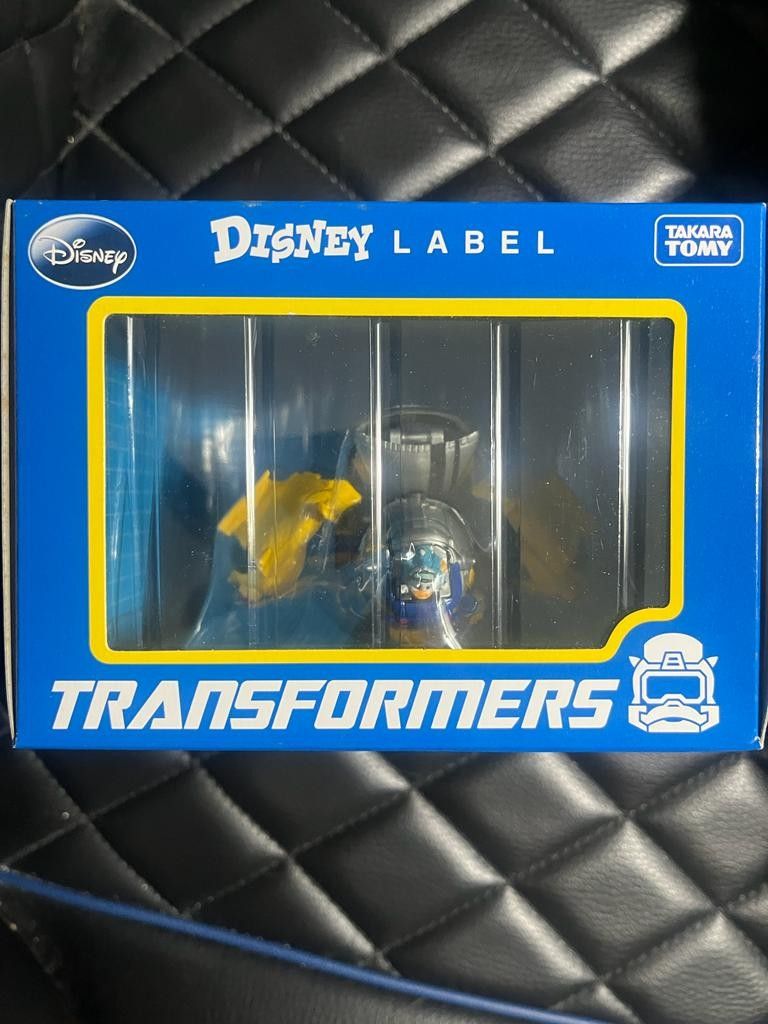 Donald Duck transformer, Hobbies & Toys, Toys & Games on Carousell
