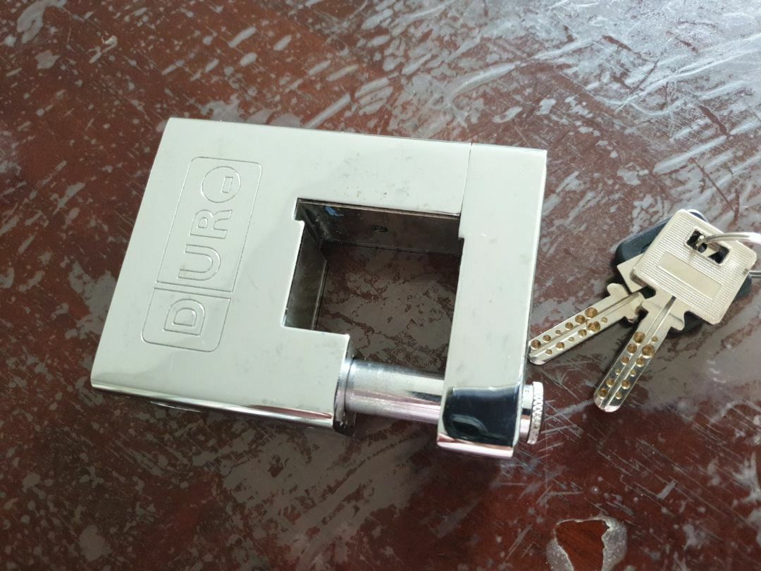 Duro 228 Gate Lock, Furniture & Home Living, Security & Locks, Locks ...