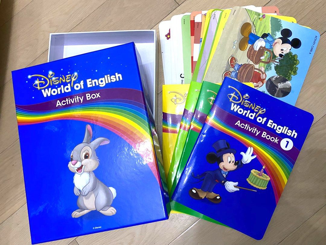 Dwe Disney World Of English 迪士尼美語世界全套新版本 包米奇點讀筆藍光機讀卡機 送全套12隻zippy Dvd 興趣及遊戲 書本 And 文具 小朋友書