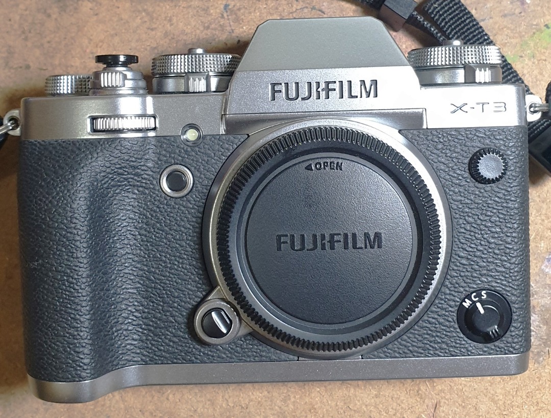 Fujifilm XT-3 (Low Shutter Count), Photography, Cameras on Carousell