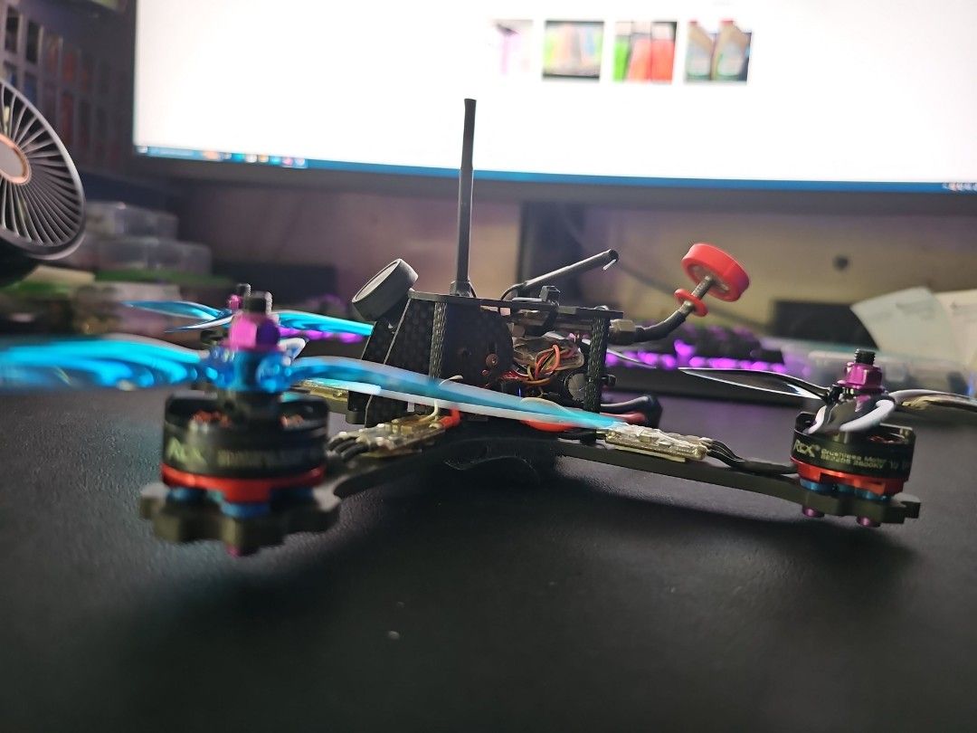 FURIBEE Fuuton 200mm Fpv Racing Quad BNF Frsky including one 4S battery ...