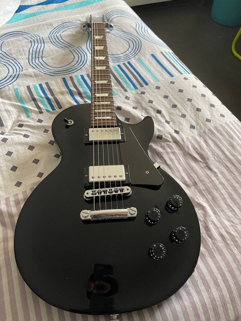 Gibson LP studio, Hobbies & Toys, Music & Media, Musical Instruments on ...
