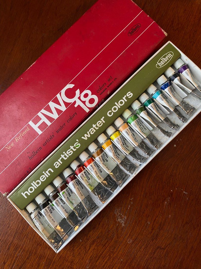 Holbein watercolor 18 color set (Half empty) on Carousell