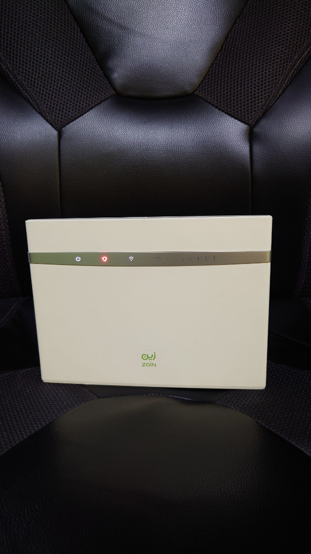 Huawei B525s-65a, Computers & Tech, Parts & Accessories, Networking on ...