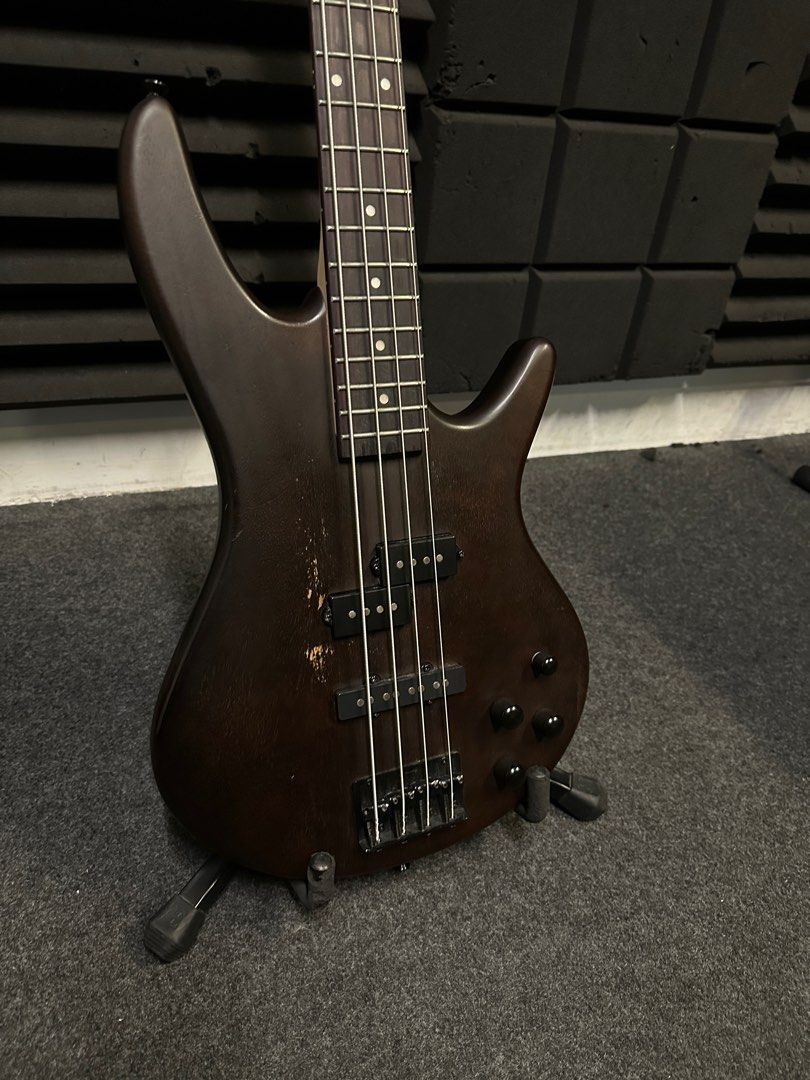 Ibanez gio bass, Hobbies & Toys, Music & Media, Musical Instruments on ...