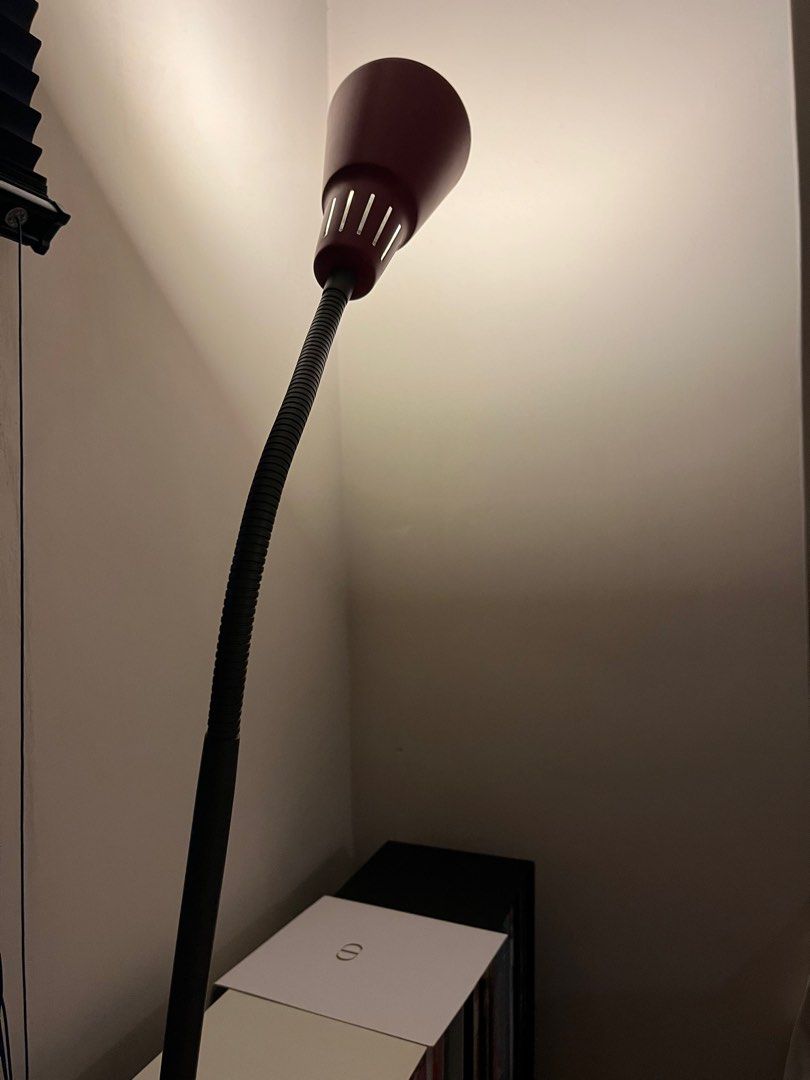 IKEA standing lamp , 傢俬＆家居, 燈飾及風扇, 燈飾 - Carousell