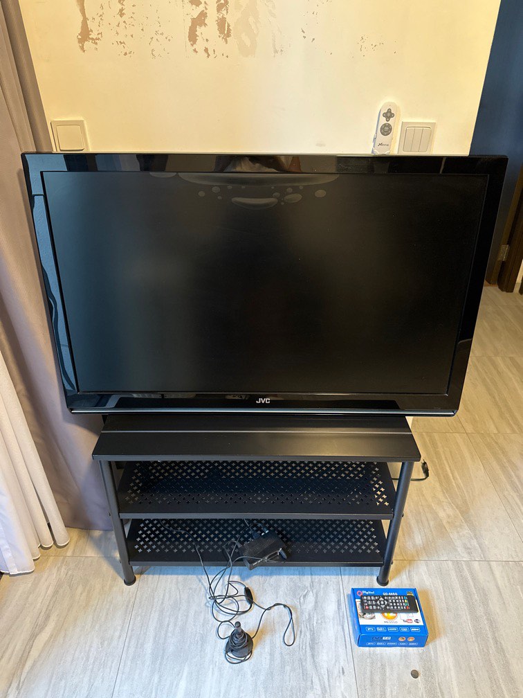 JVC Old TV 42 Inch, TV & Home Appliances, TV & Entertainment, TV on ...