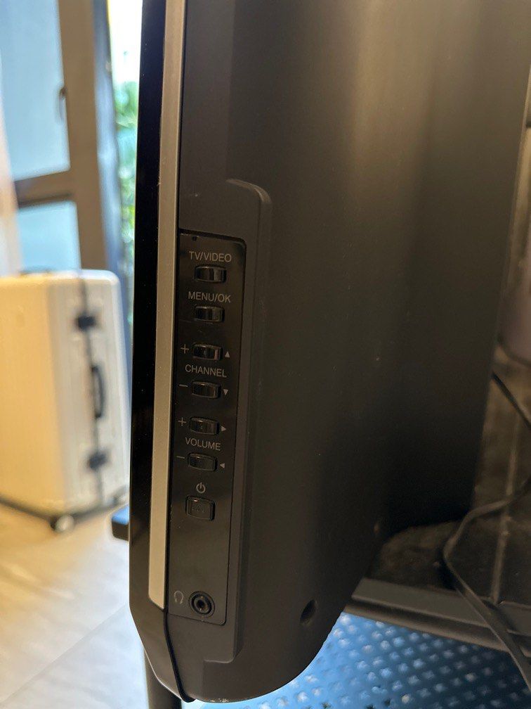 JVC Old TV 42 Inch, TV & Home Appliances, TV & Entertainment, TV on ...