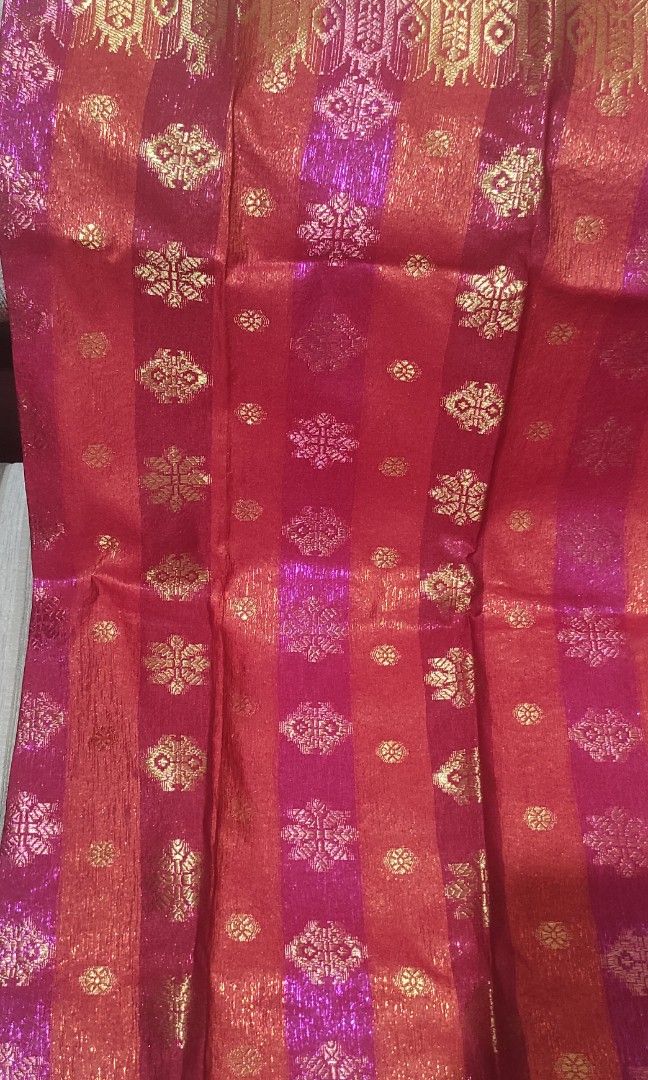 Kain songket, Fesyen Wanita, Pakaian Wanita, Lainnya di Carousell