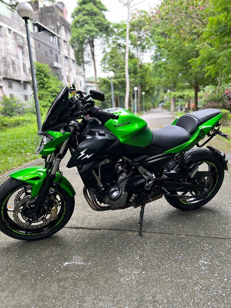 KAWASAKI Z650, 機車, 重機在旋轉拍賣