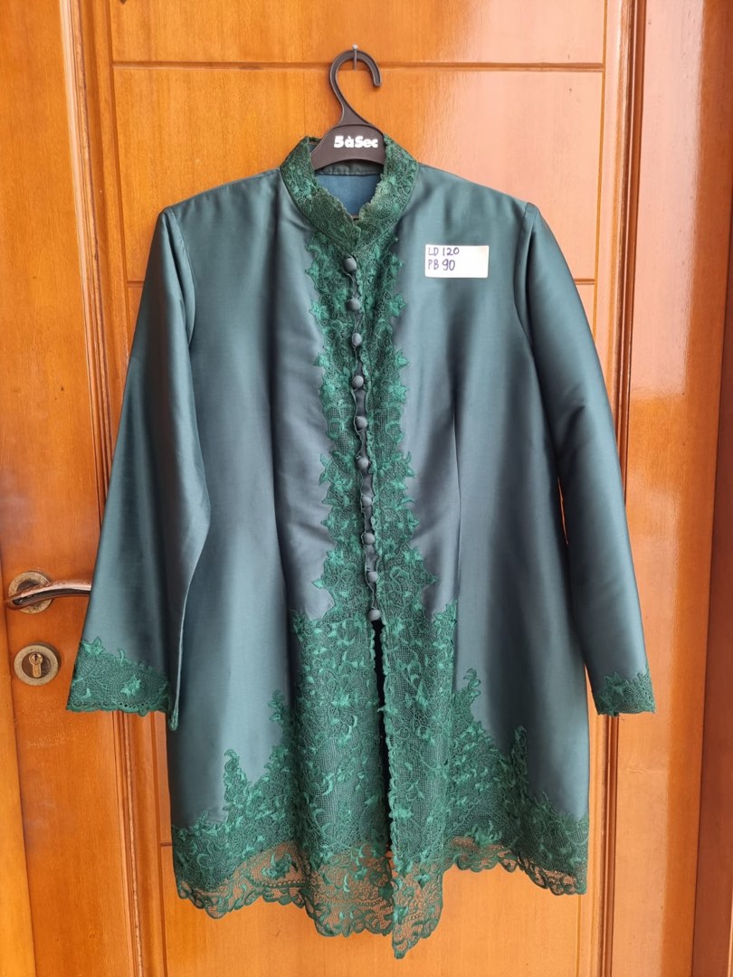 KEBAYA BROKAT HIJAU ARMY Fesyen Wanita Pakaian Wanita Atasan Di Carousell