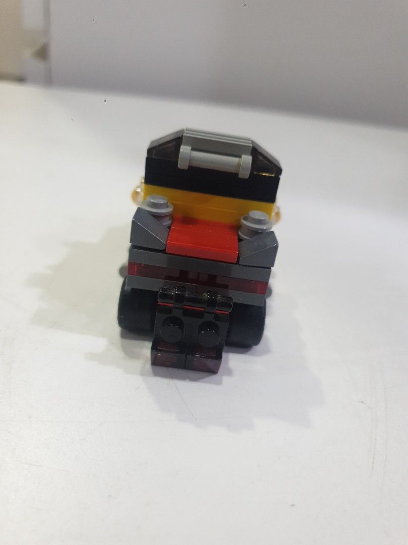 Lego small car, Hobbies & Toys, Toys & Games on Carousell