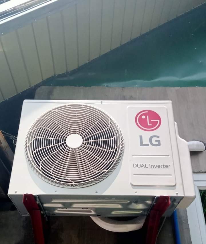 LG DUAL INVERTER WITH IONIZER SPLIT TYPE AIRCON WITH FREE INSTALLATION ...