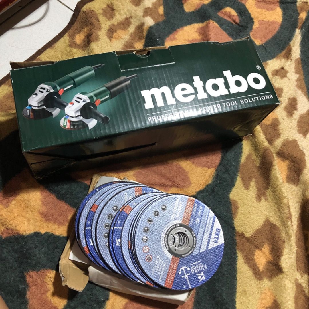 METABO HEAVY DUTY GRINDER, Commercial & Industrial, Construction Tools ...