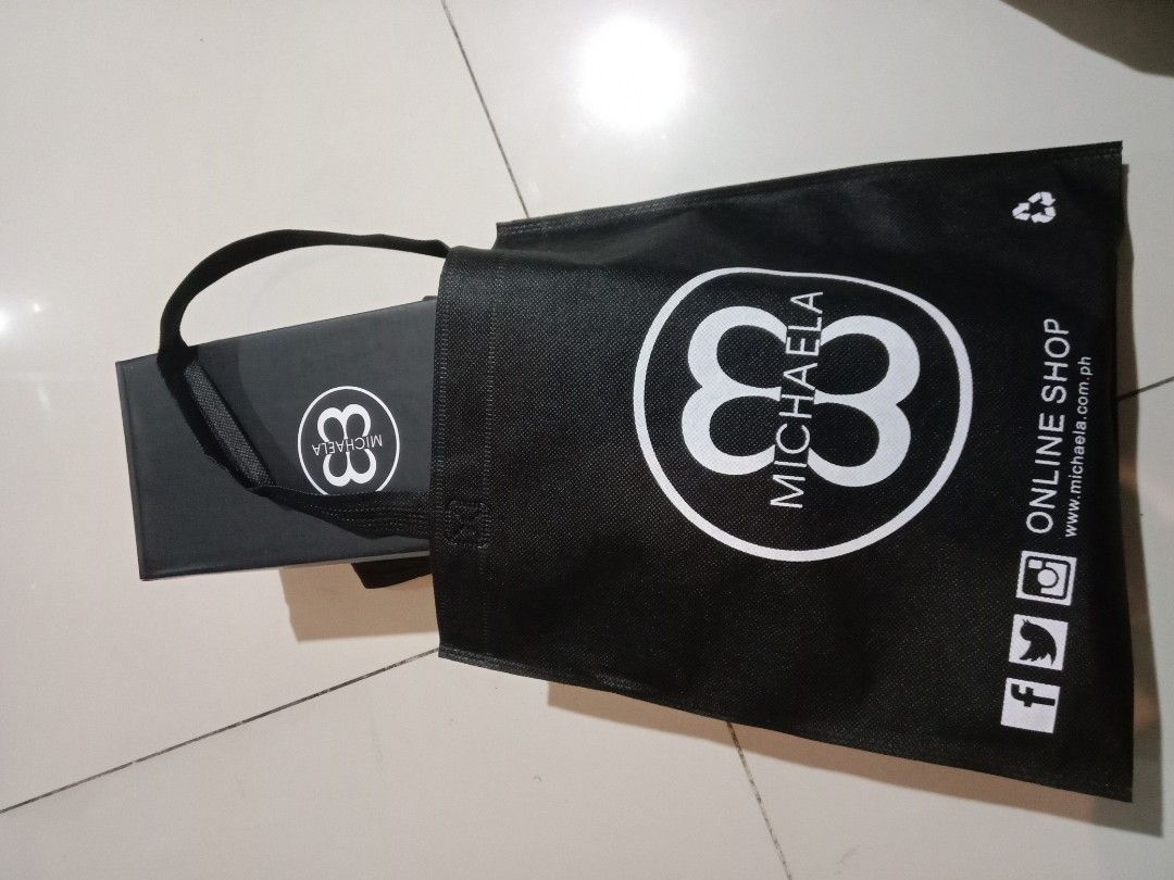 Michaela slippers on Carousell