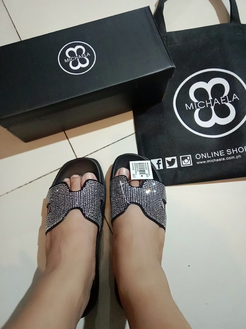 Michaela slippers on Carousell