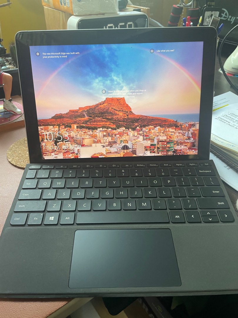 Microsoft Surface Go, Computers & Tech, Laptops & Notebooks on Carousell