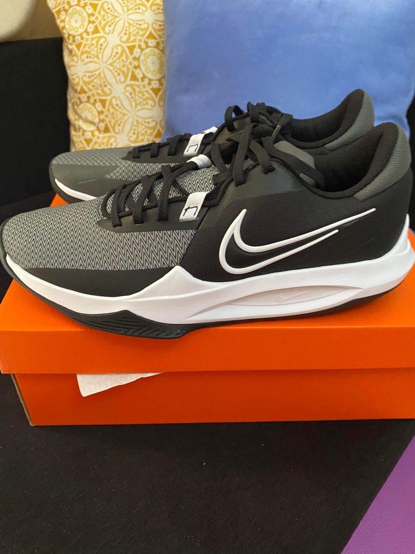 Nike precision 6 (basketball), Men's Fashion, Footwear, Sneakers on ...
