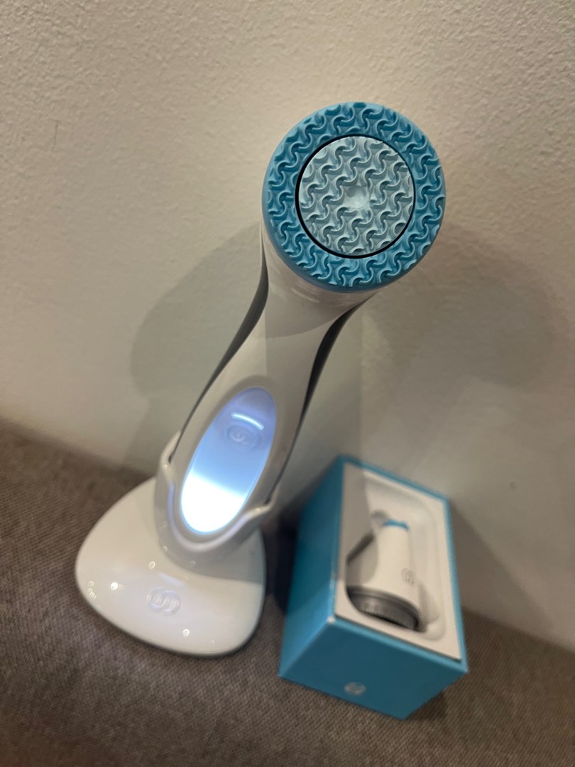 Nu Skin Lumispa and Angeloc Lumispa for Undereye Package on Carousell