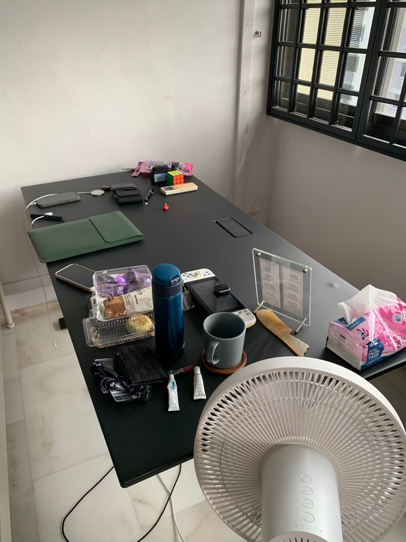 Omnidesk Kenshi Static Desk, Furniture & Home Living, Furniture, Tables ...