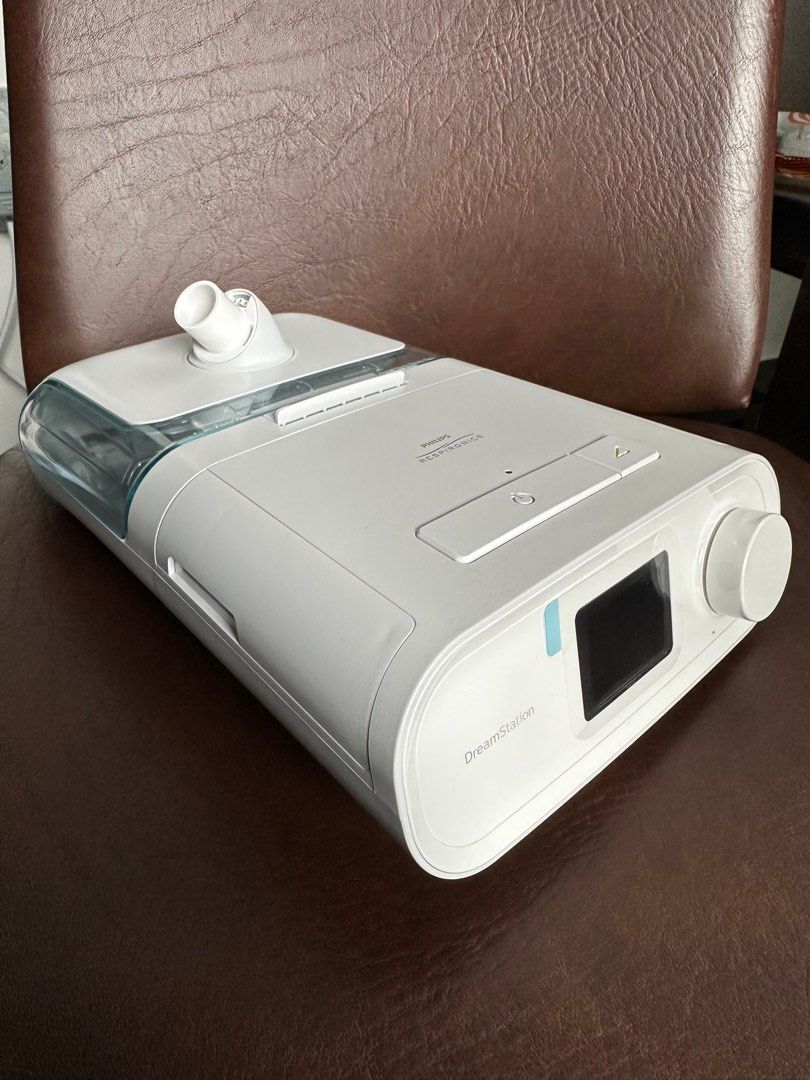 Philips Respironics DreamStation Auto CPAP Machine, Health & Nutrition ...