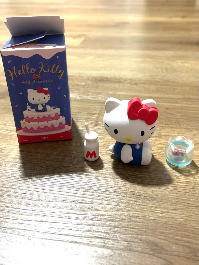 Popmart Hello Kitty 45th Anniversary, Hobbies & Toys, Memorabilia ...