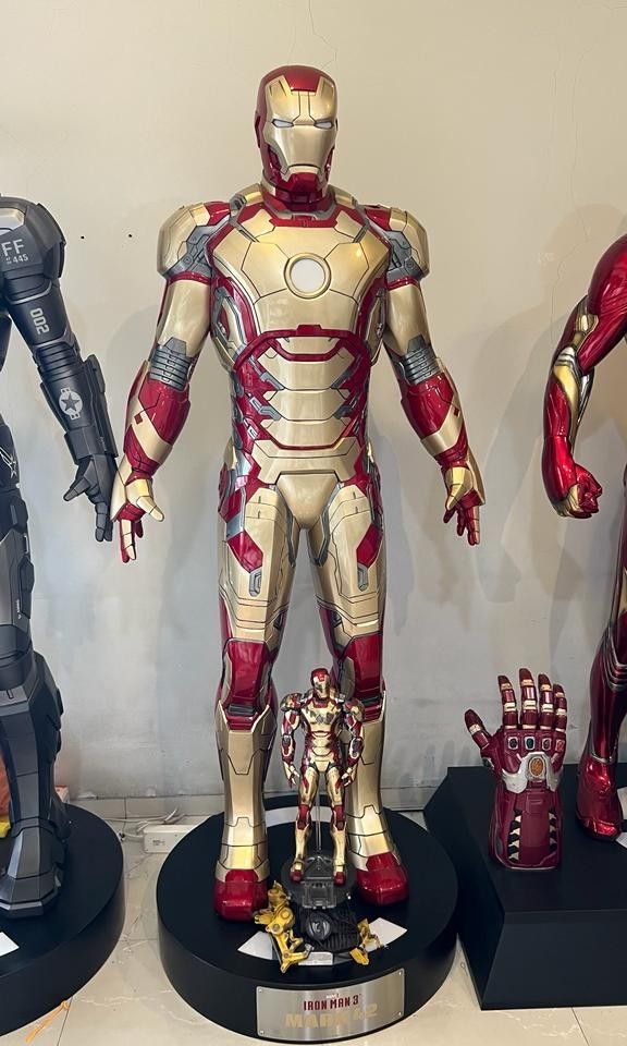 REAL Size Iron Man Figure Statue Limited Edition, Toys & Collectibles ...