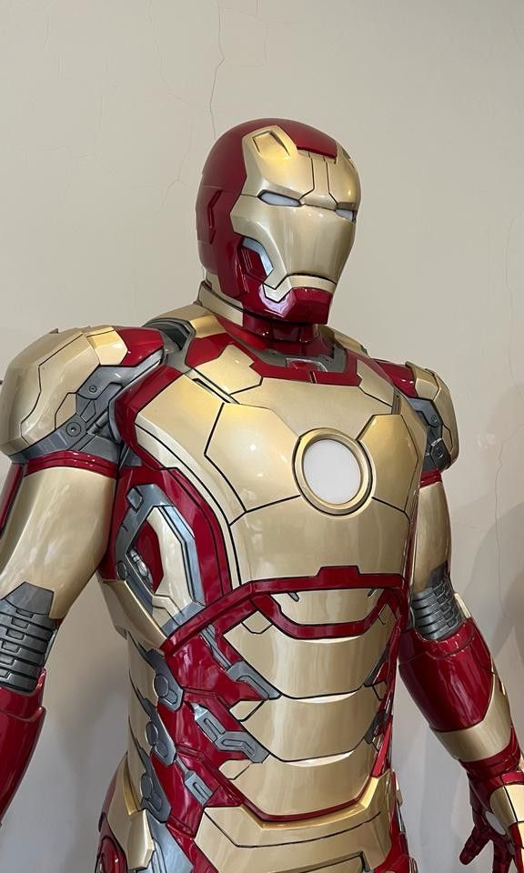 REAL Size Iron Man Figure Statue Limited Edition, Toys & Collectibles ...