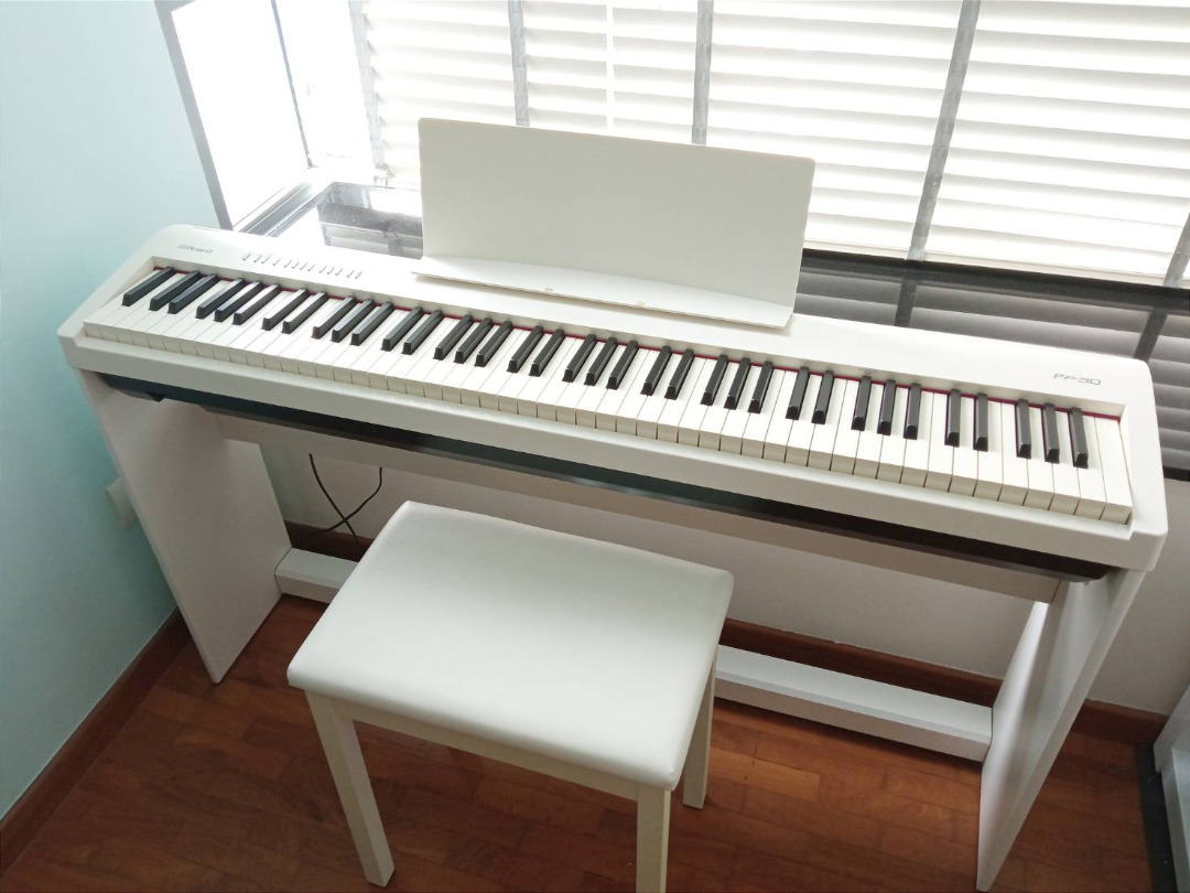 Roland FP-30 Digital Piano complete set and BNC-11 Piano Bench (White), Hobbies & Toys, Music ...