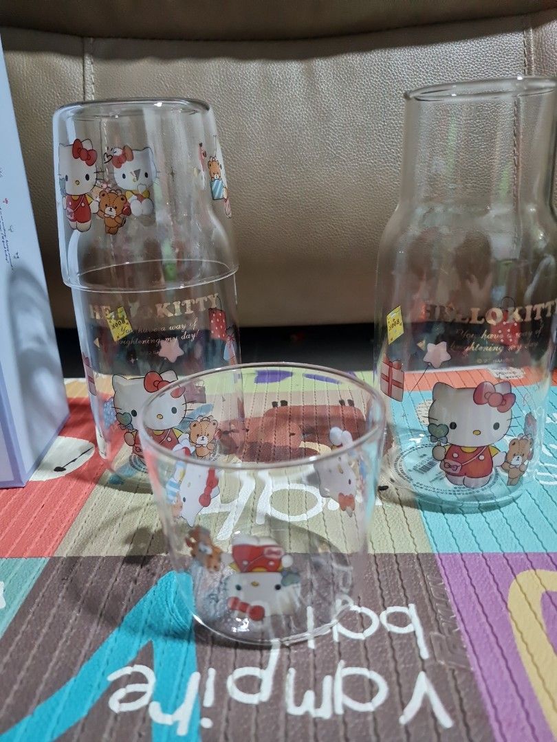 Sanrio Hello kitty and Cinnamoroll drinking ware cups and water holder ...
