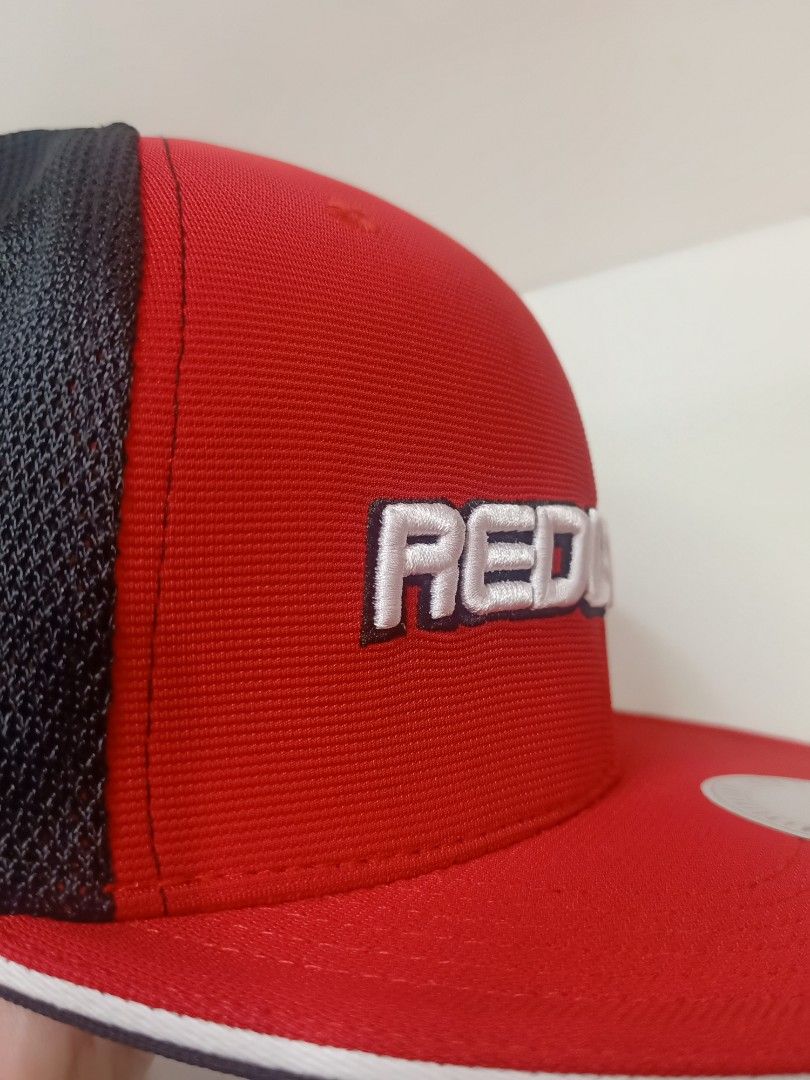 Selangor Red Giants Original Official Trucker Cap, Men's Fashion ...