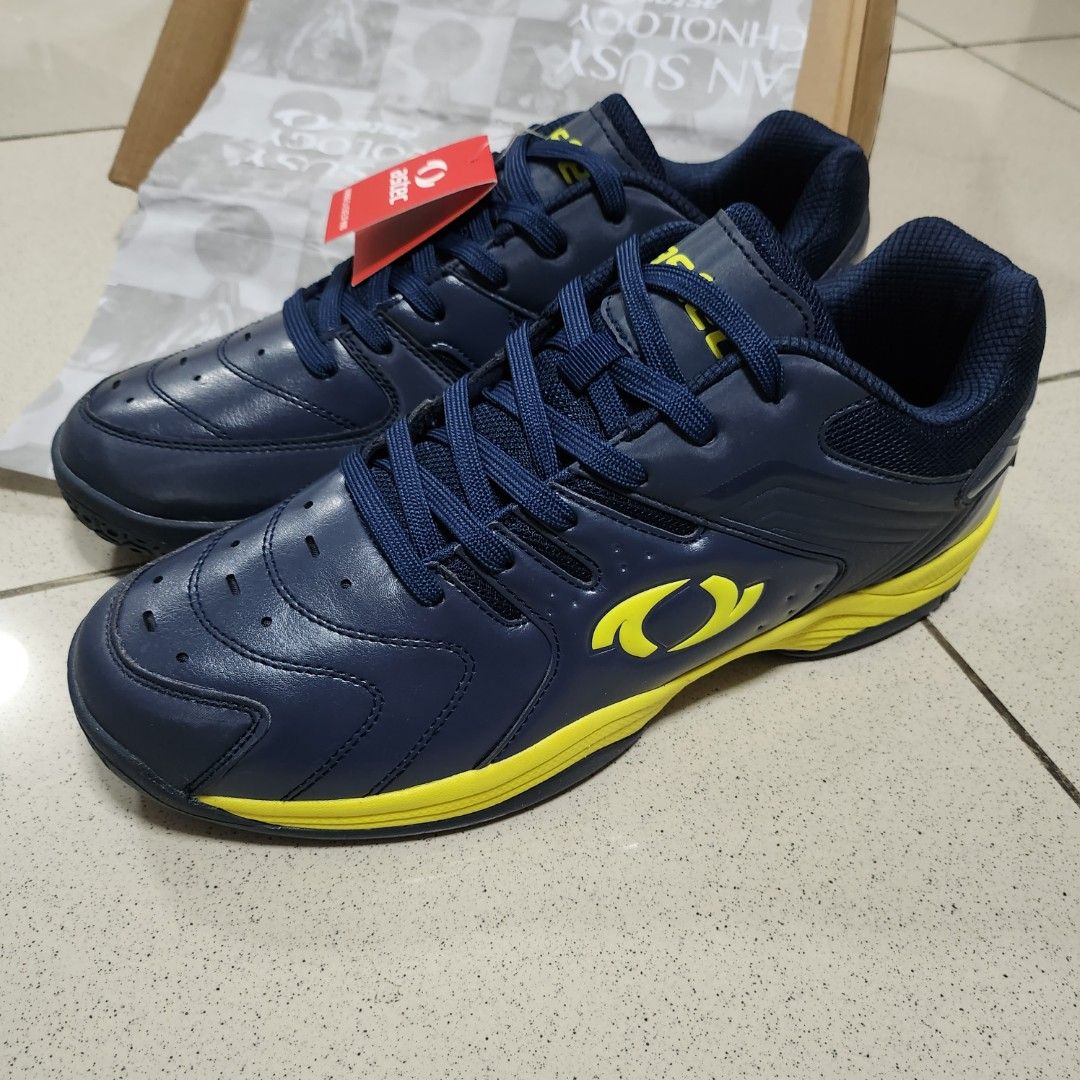 Sepatu badminton pria astec 45 bulutangkis shoes new original on Carousell