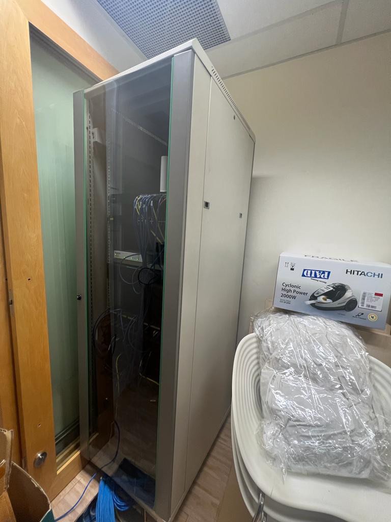 SERVER RACk, Furniture & Home Living, Furniture, Shelves, Cabinets ...