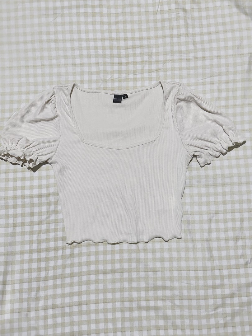Shein Basic Puff Top Womens Fashion Tops Blouses On Carousell