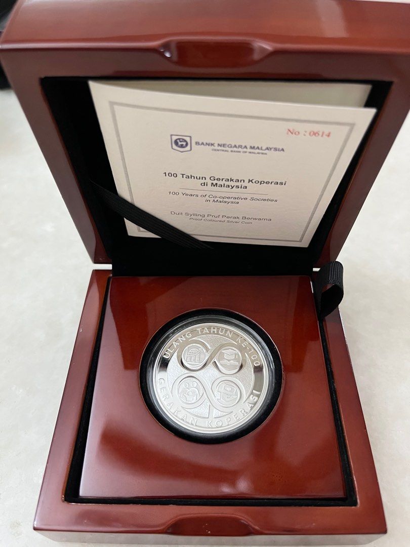 Single proof coin Gerakan Koperasi di Malaysia 2022, Hobbies & Toys, Collectibles & Memorabilia ...
