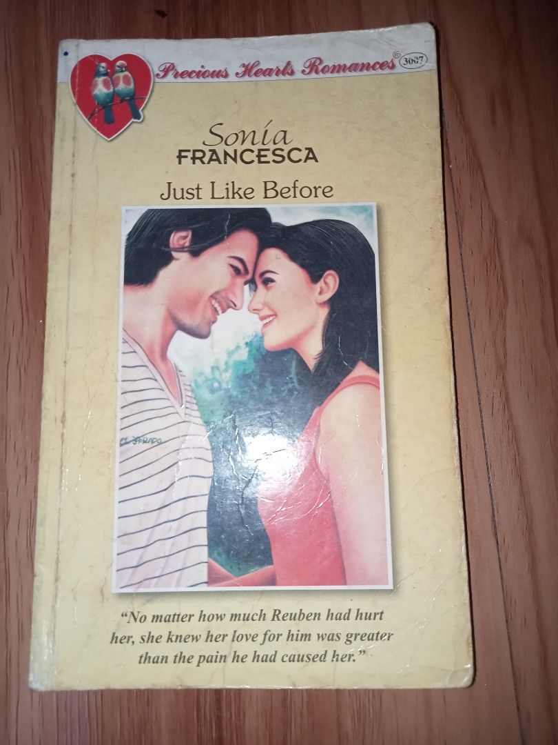 Sonia Francesca Pocketbooks on Carousell