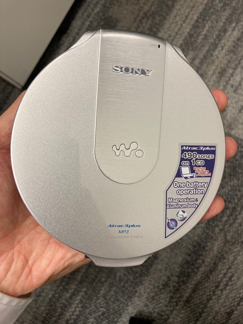 Sony walkman D-NE10 全新, 音響器材, 音樂播放裝置 MP3及CD Player - Carousell