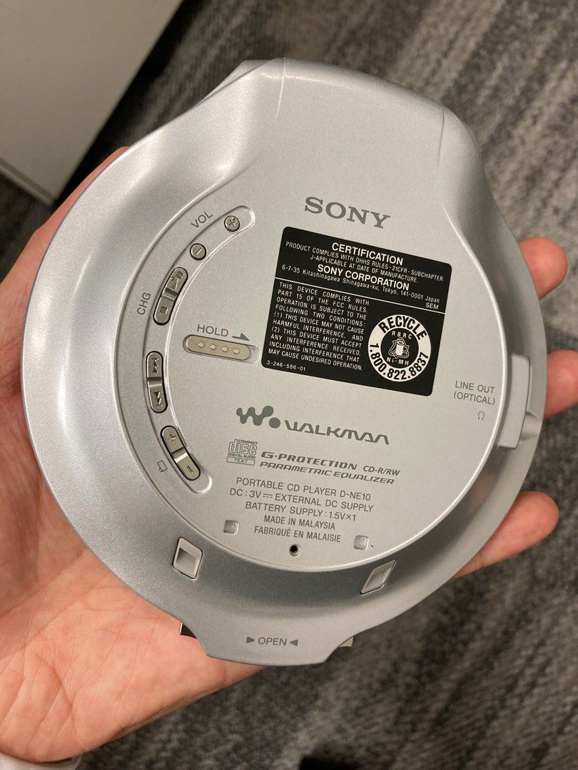 Sony walkman D-NE10 全新, 音響器材, 音樂播放裝置 MP3及CD Player - Carousell