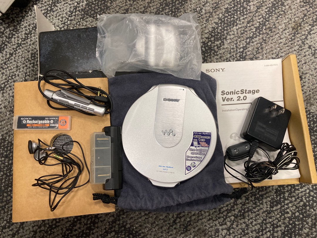 Sony walkman D-NE10 全新, 音響器材, 音樂播放裝置 MP3及CD Player - Carousell