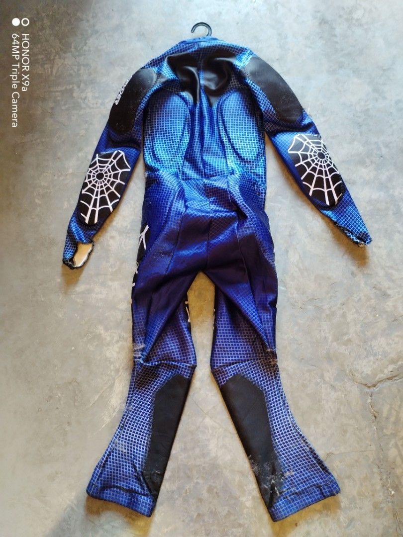 Spider Motorcycle inner suit w/pads medium, Men's Fashion, Activewear ...