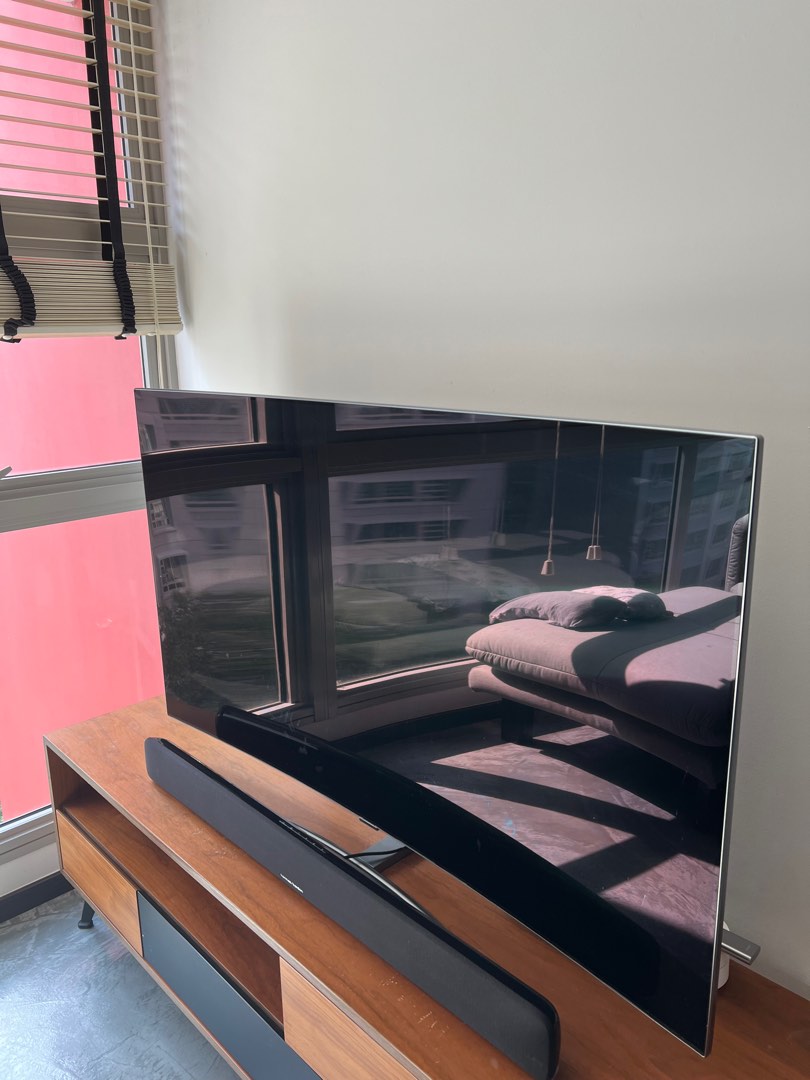 Spoil screen Samsung TV, TV & Home Appliances, TV & Entertainment, TV ...