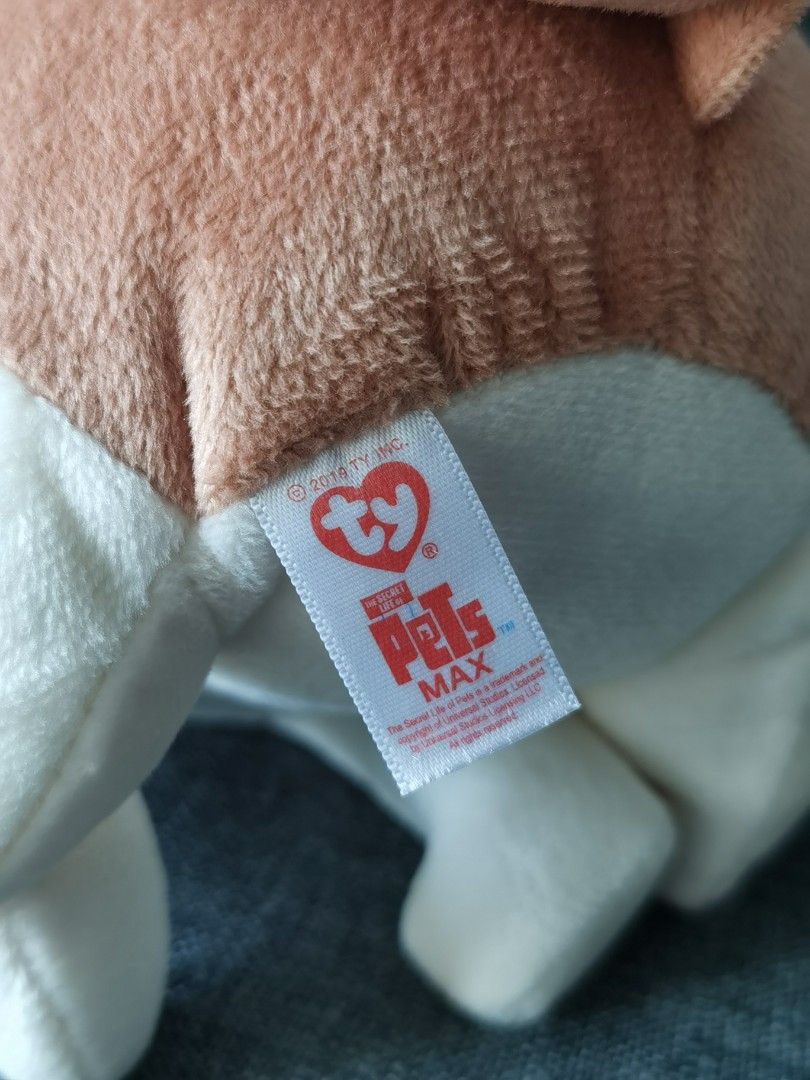The Secret life of Pets Max Plush TY Universal studios, Hobbies & Toys ...