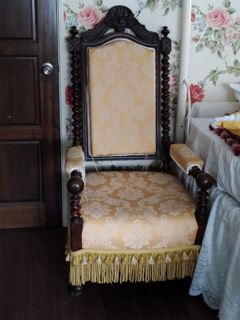 Victorian Throne like Chair, Furniture & Home Living, Furniture, Chairs ...