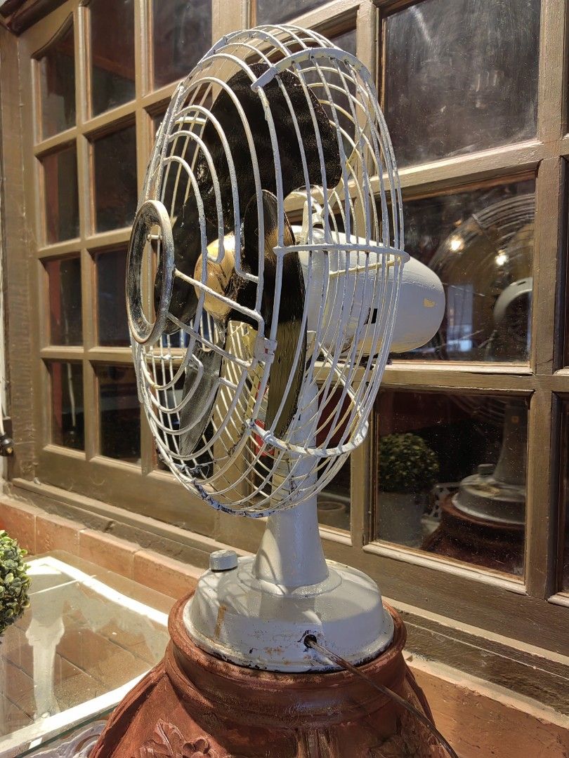 Vintage 1950s Westinghouse Tatung Electric Fan on Carousell