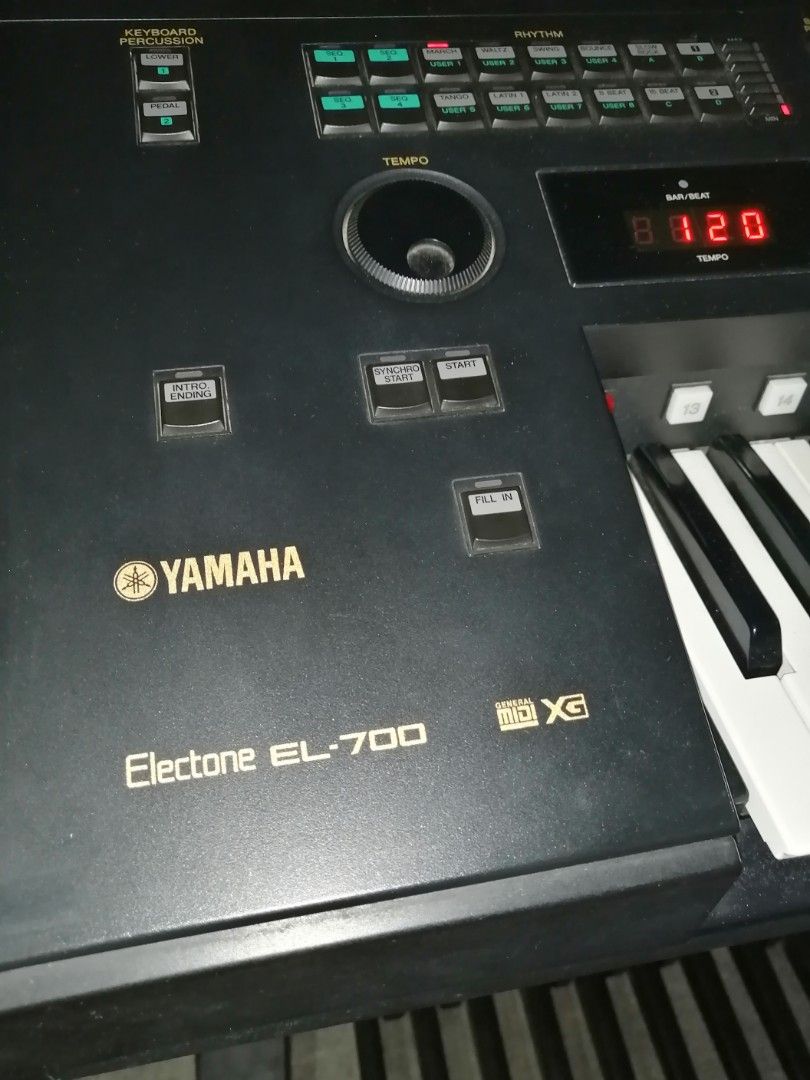 Yamaha EL700 Electone Organ, Hobbies & Toys, Music & Media, Musical ...