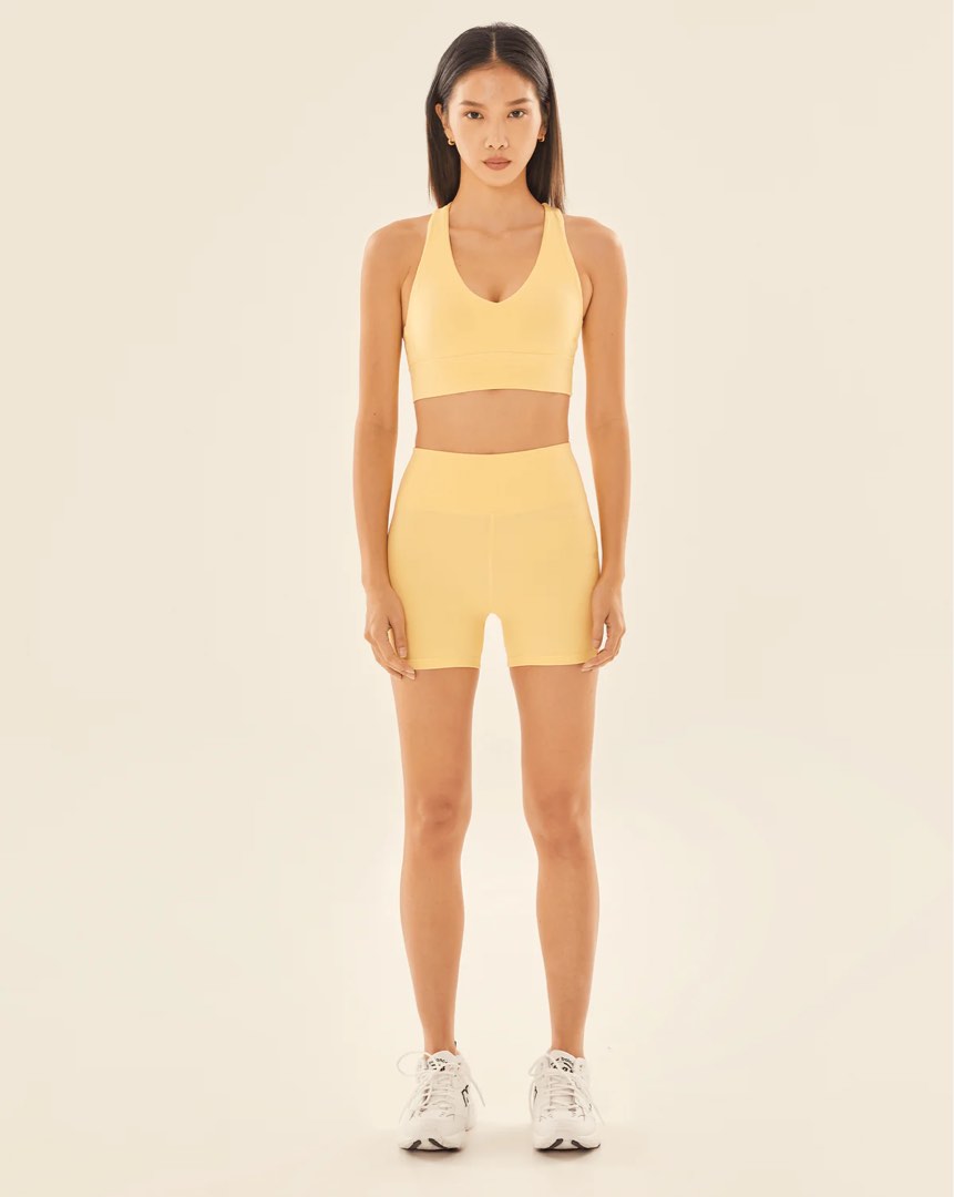 Brand new with tag - Cheak BaseFlex Flex Short 4 inch, Women's Fashion ...