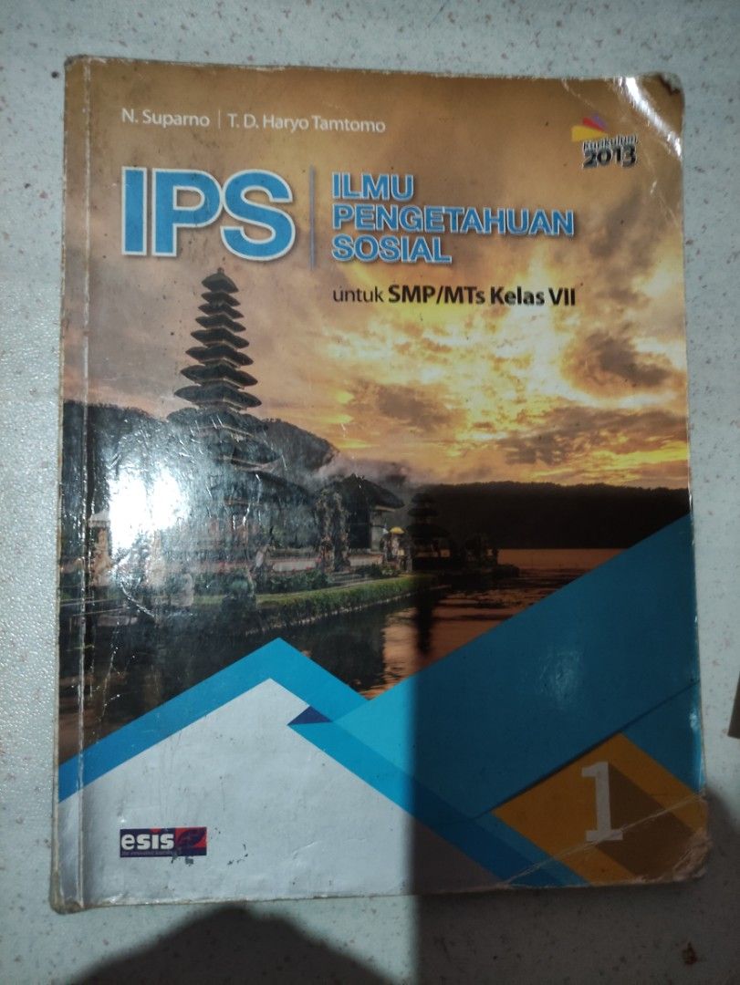 Buku pelajaran kelas 7 (1 SMP), Buku & Alat Tulis, Buku di Carousell