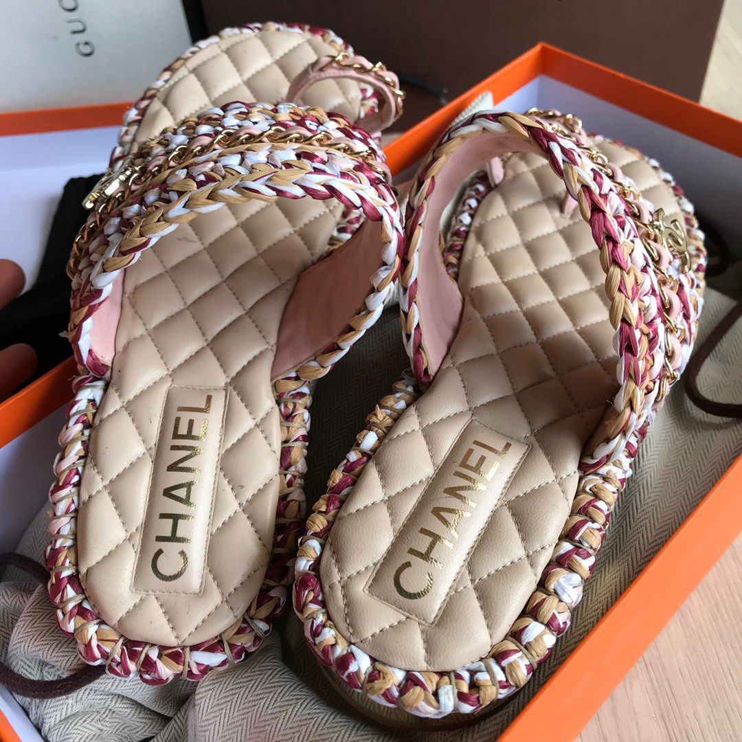 Chanel Raffia mule, Women's Fashion, Footwear, Flats on Carousell